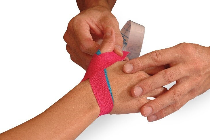 Skier's thumb – Kinesiology tape | THYSOL Australia